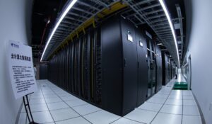 Στην Κίνα το πρώτο υποθαλάσσιο Data Center που λειτουργεί με αιολική ...